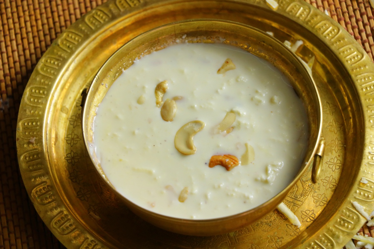 Paneer Payasam | Quick & Easy Paneer Kheer | Chanar Payesh | Vismai Food
