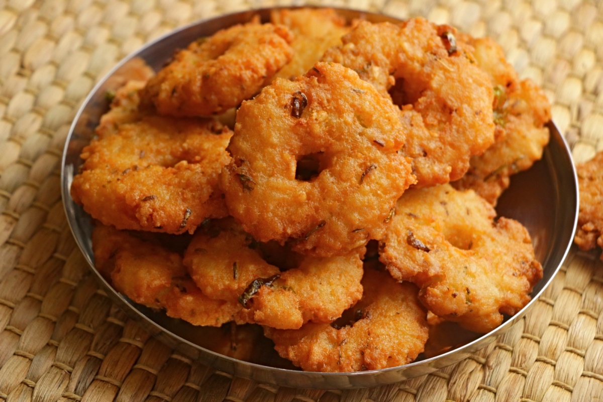 Instant Crispy ButterMilk Vada| In just 10 mins | Quick and Easy ...