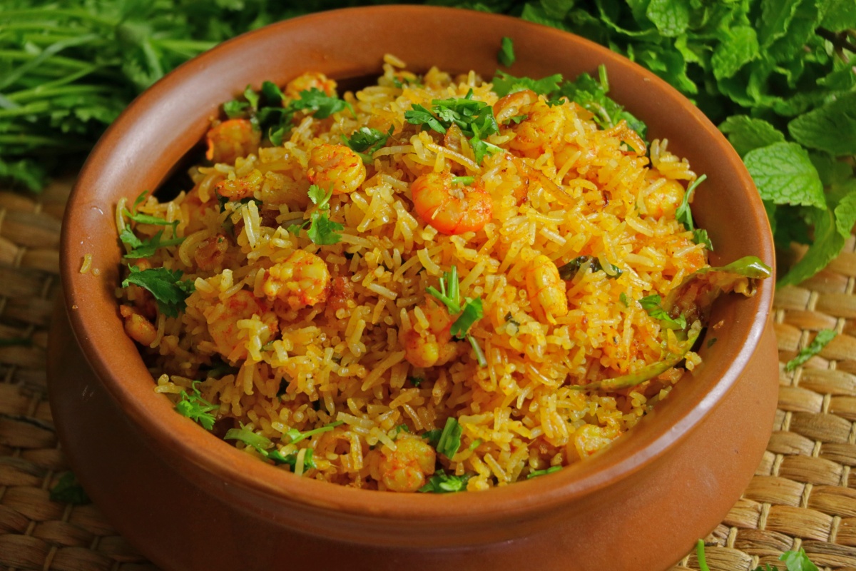 Easy Prawns Pulao Recipe | How to make Prawns Pulao Recipe | Vismai Food